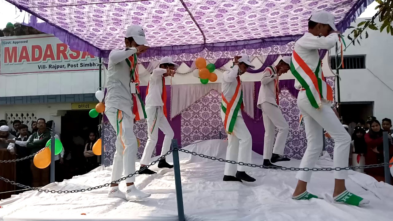 India wale dance performance - YouTube