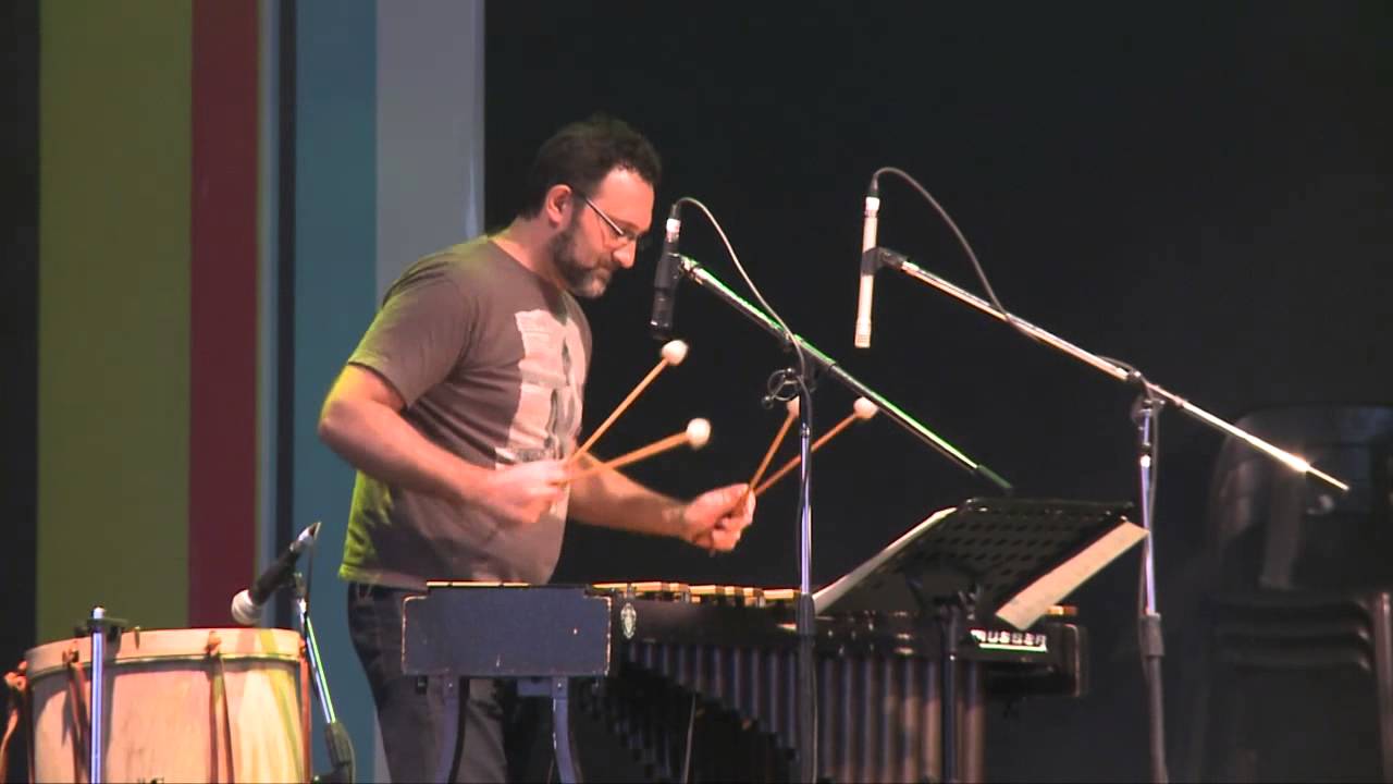 PARALELO 33 en Tecnópolis - YouTube