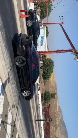 Mustang Gt sn95 slicks vs Mustang GT s197 - YouTube