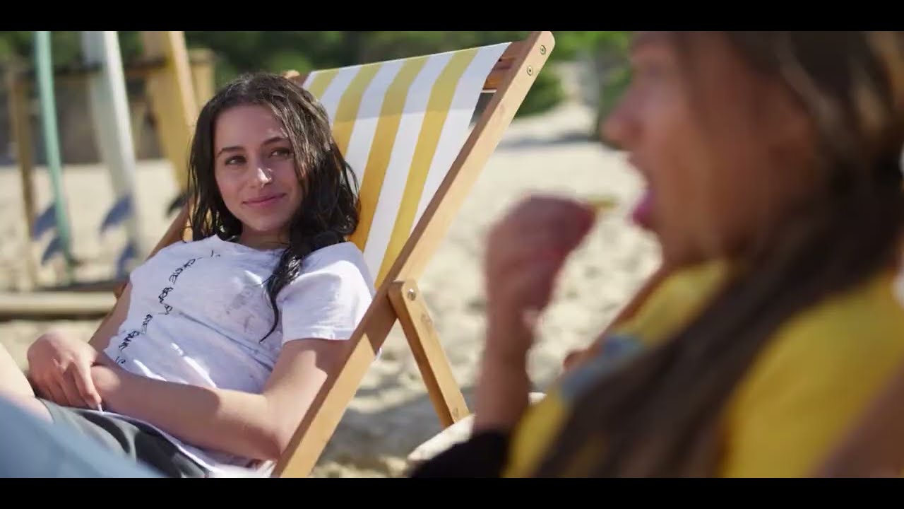 Poppy Talks About her Mom's Death - Surviving Summer - YouTube