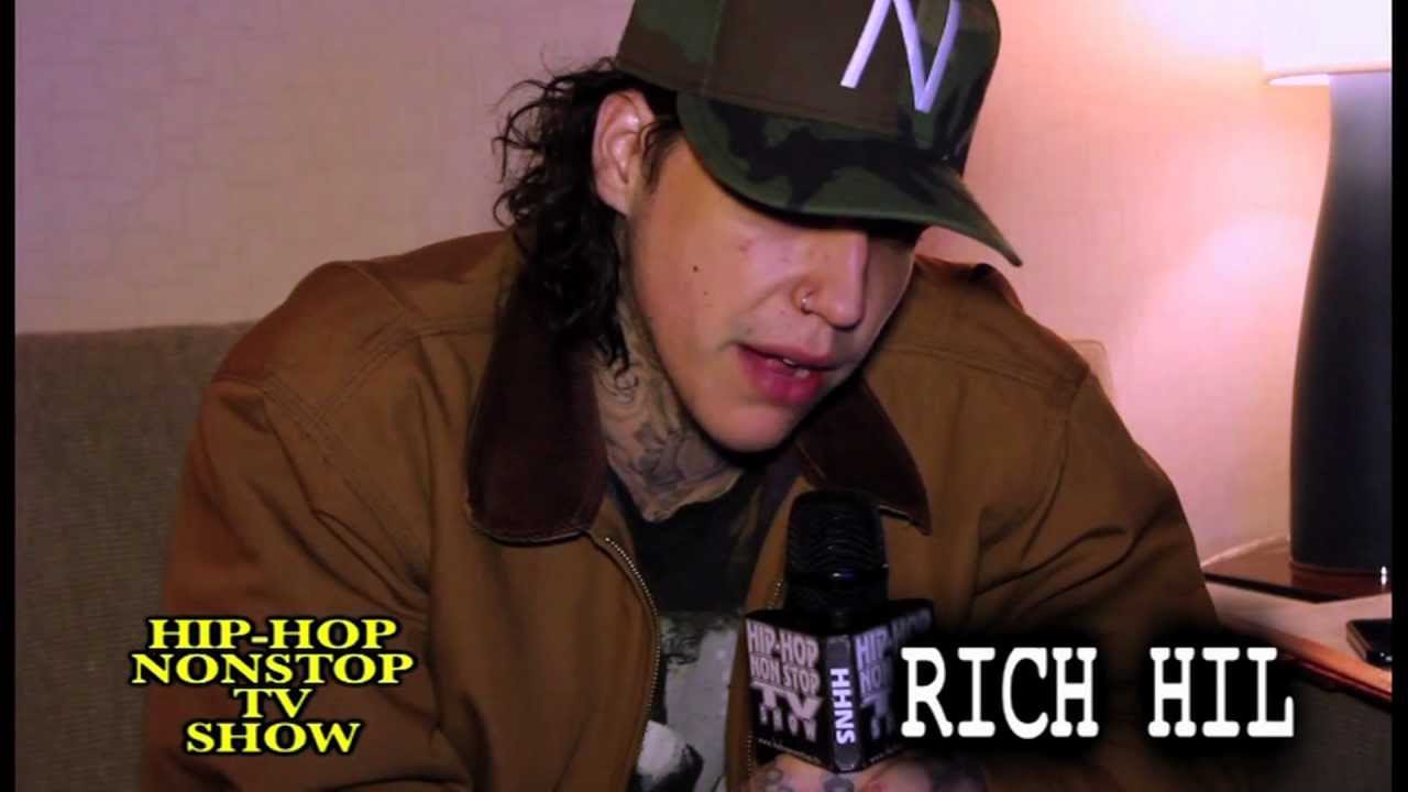 Rich Hil on the Smokers Club Tour 2011 Hip-Hop Nonstop TV Show - YouTube