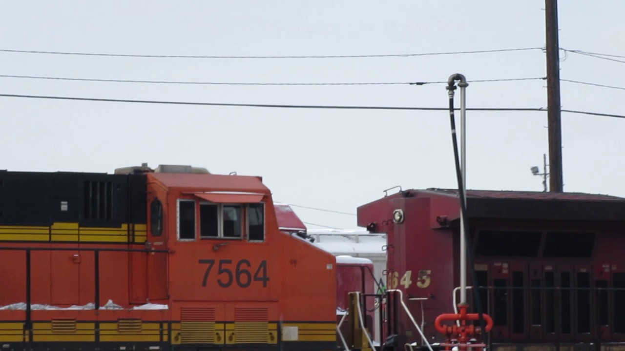 Rare! BNSF 7564 At Alyth Calgary AB - YouTube