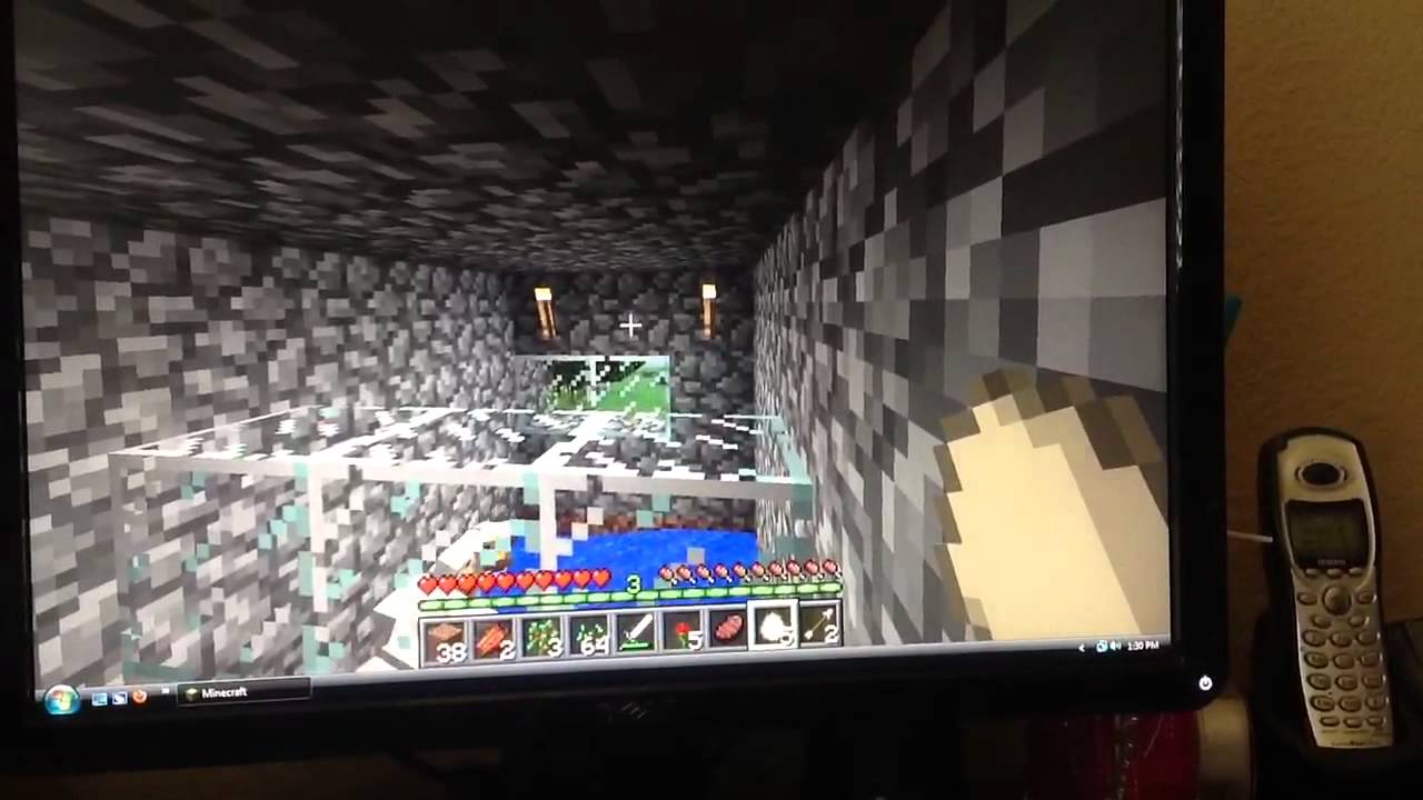 How to hatch chickens in minecraft - YouTube
