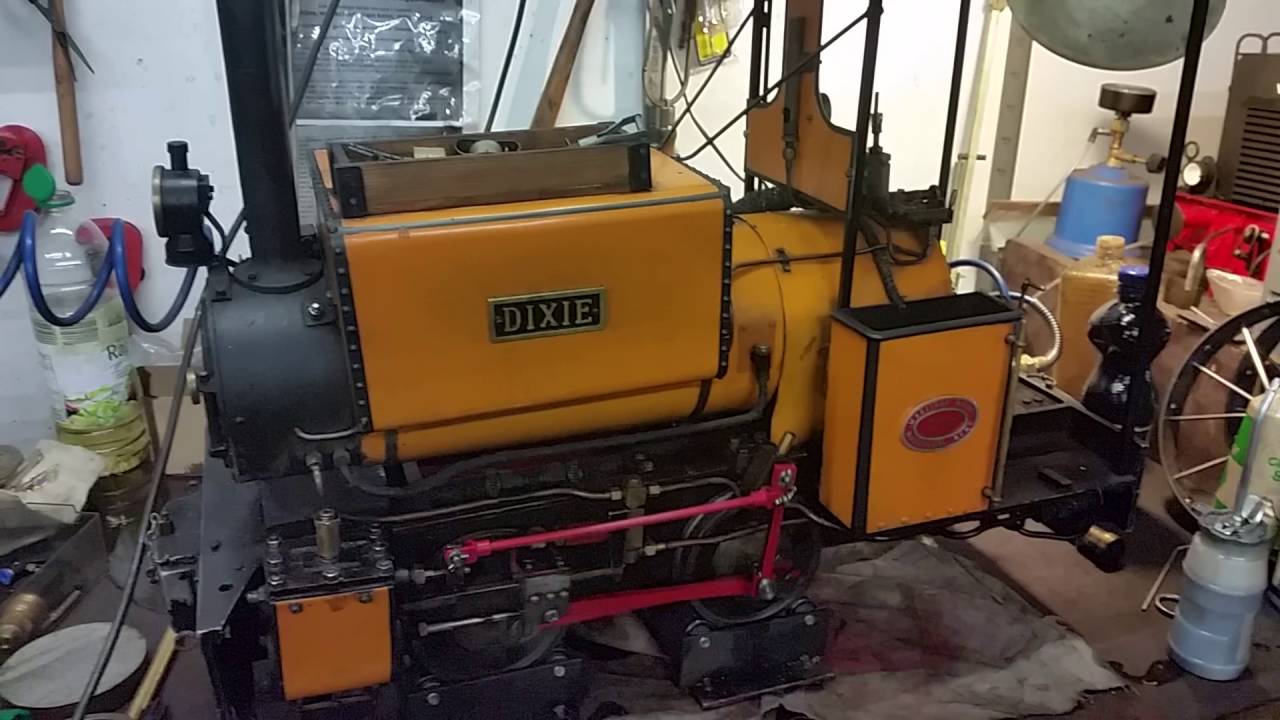 Maxitrak Dixie auf dem Rollenprüfstand - YouTube