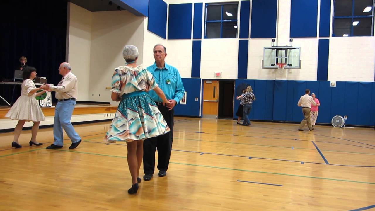 81A DEBBIE ELSER CUES "I DO" CHA-CHA ROUND DANCE - YouTube