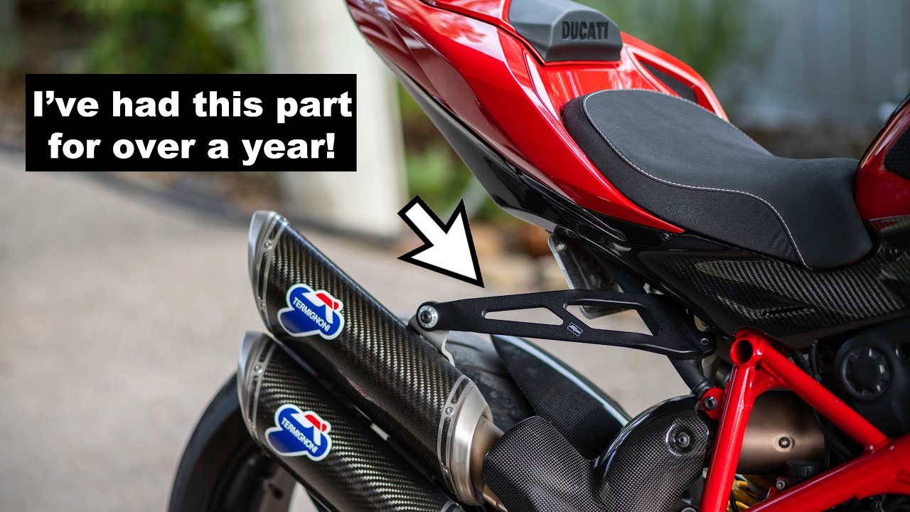 Evotech Performance Exhaust Hanger install - Streetfighter 848 - YouTube