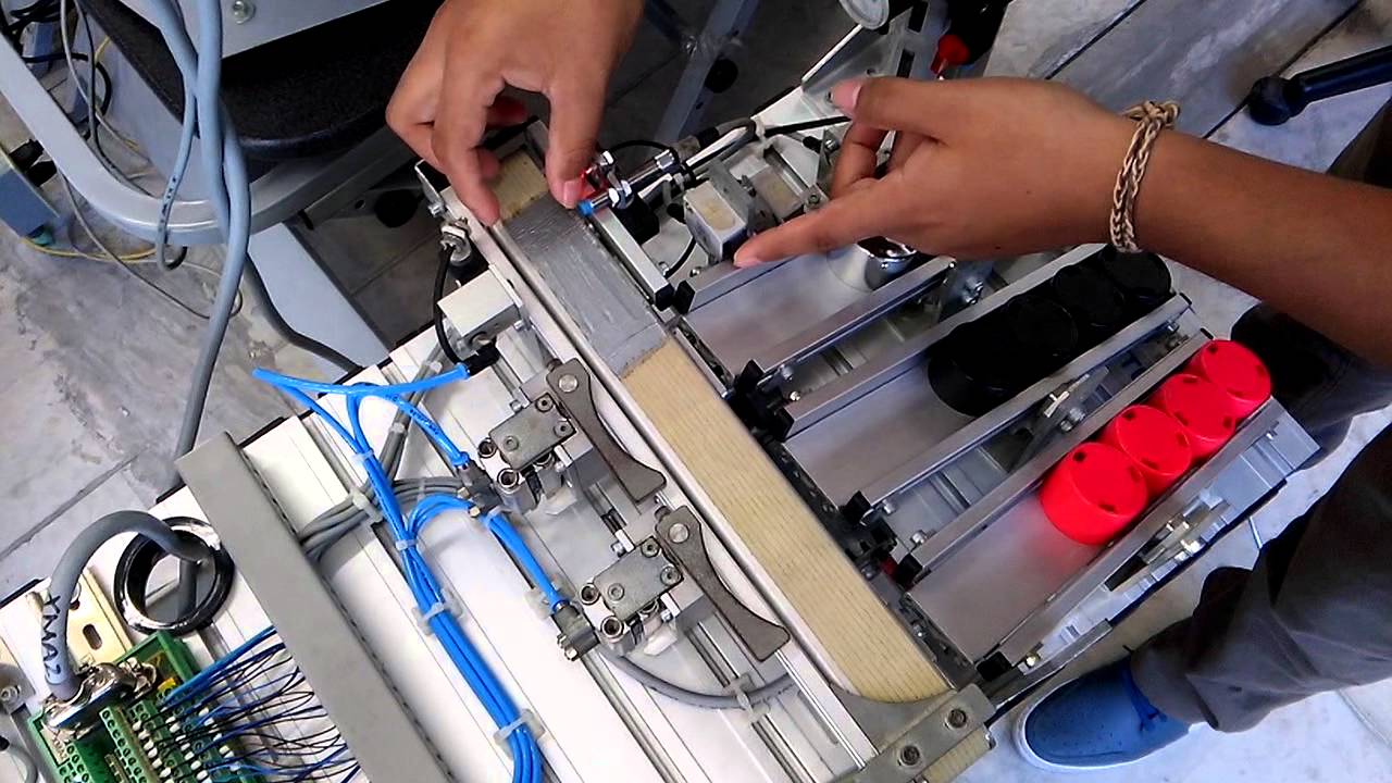 PRÁCTICA 5 - Dispositivo estampador - YouTube