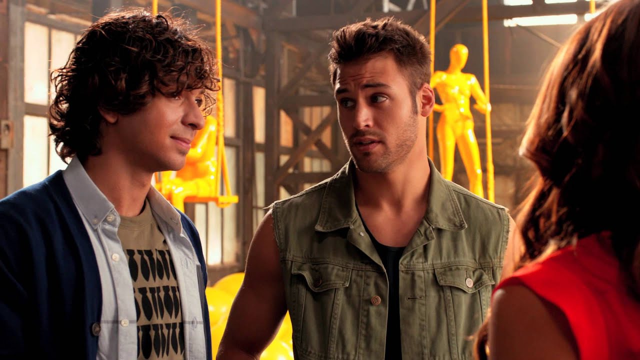 Step Up: All in | Filmclip 1 "Dance Battle" [HD] - YouTube