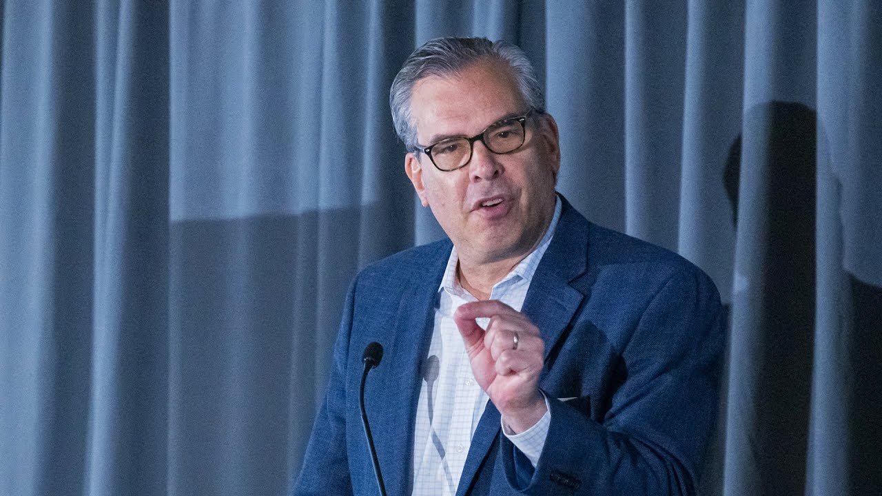 The Social Responsibility of Business | Peter Klein - YouTube