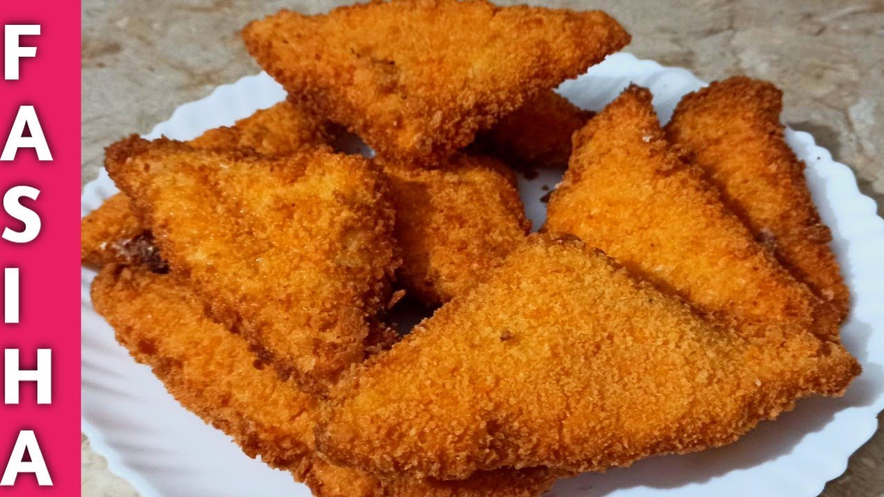 Cheesy Chicken Bread Samosa Recipe By Cooking With Fasiha Rizwan ...