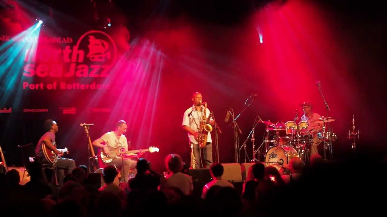 Chris Dave & the Drumhedz Live @ North Sea Jazz 2013 - YouTube