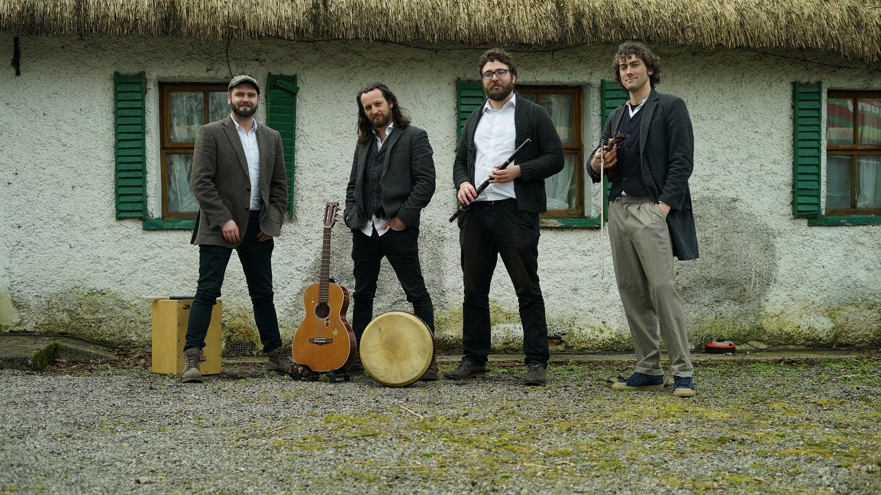 Traditional Irish band for events and parties - YouTube