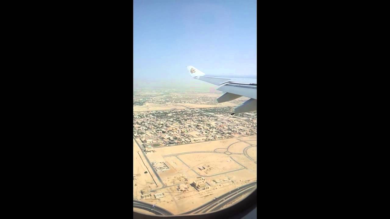 Take-off at Dubai, Emirates Airbus A330-200, EK652 flight to Male - YouTube