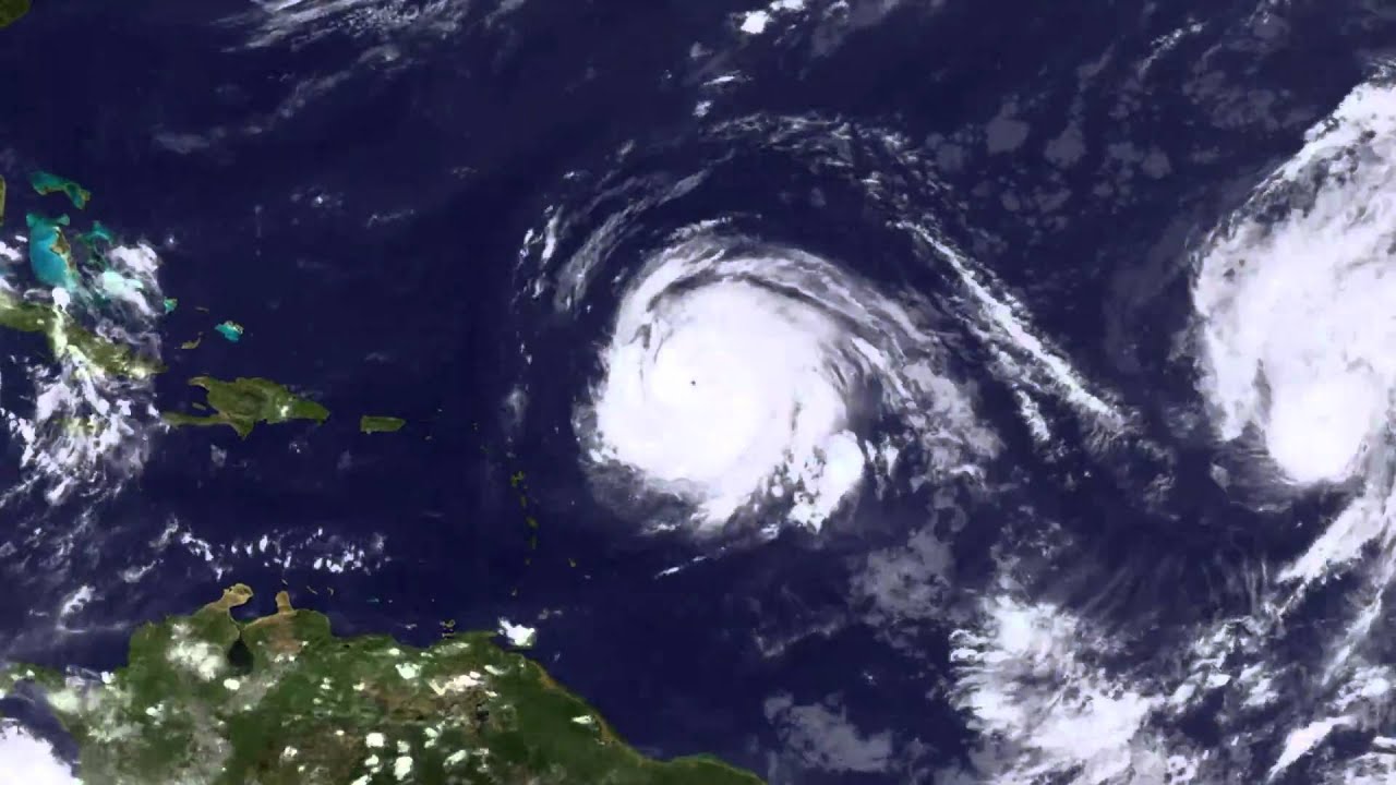 NOAA Hurricane Igor in the Atlantic Ocean - YouTube