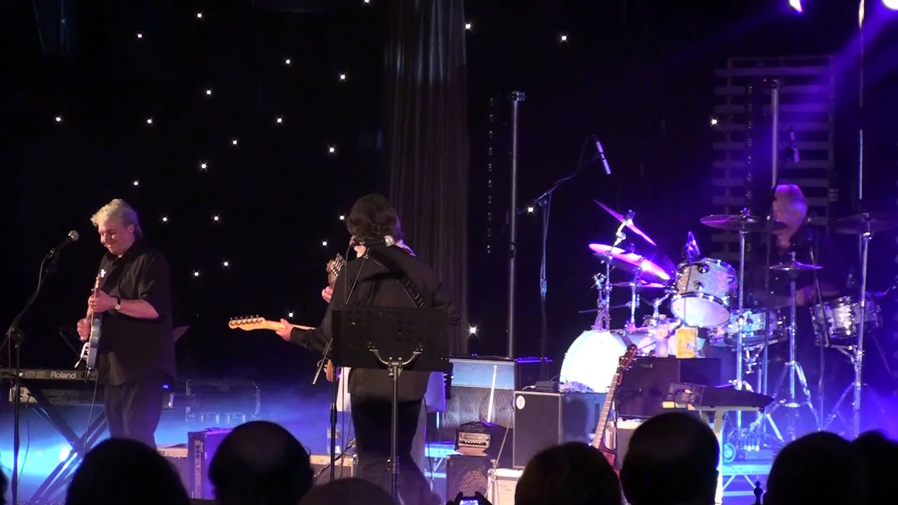 11_Tough Enough WARREN BENNETT & FRIENDS - YouTube