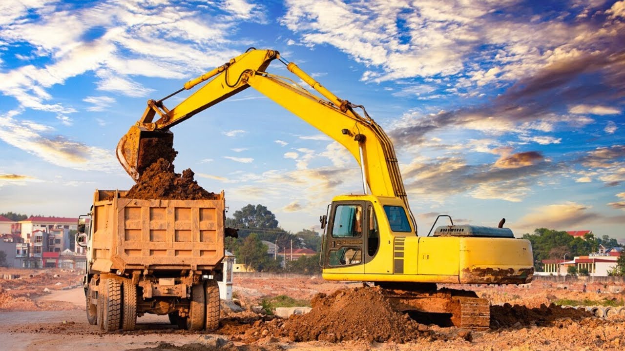 HEAVY BULLDOZER LOADING SOIL ON A BIG TRUCK | LOADING SOIL ON DUMPER BY ...