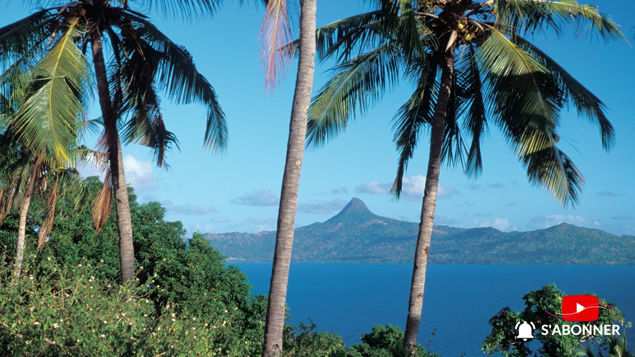 Music COMORIENNE ancienne Musique des COMORES - YouTube