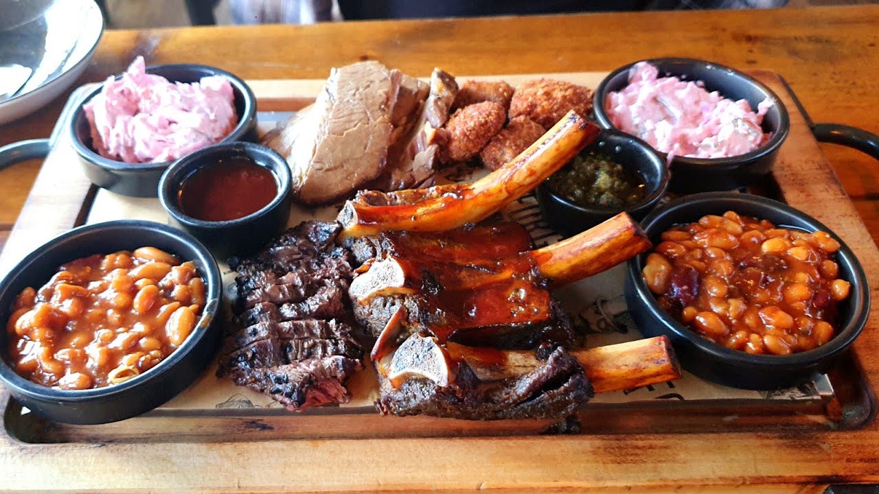 lunch with family at The Forge Kitchen || The Butchers block - YouTube