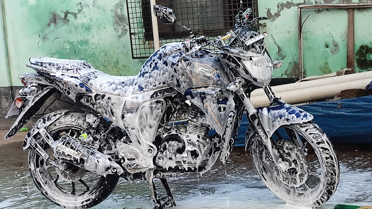 F.Z V-2 bick cleaning - YouTube