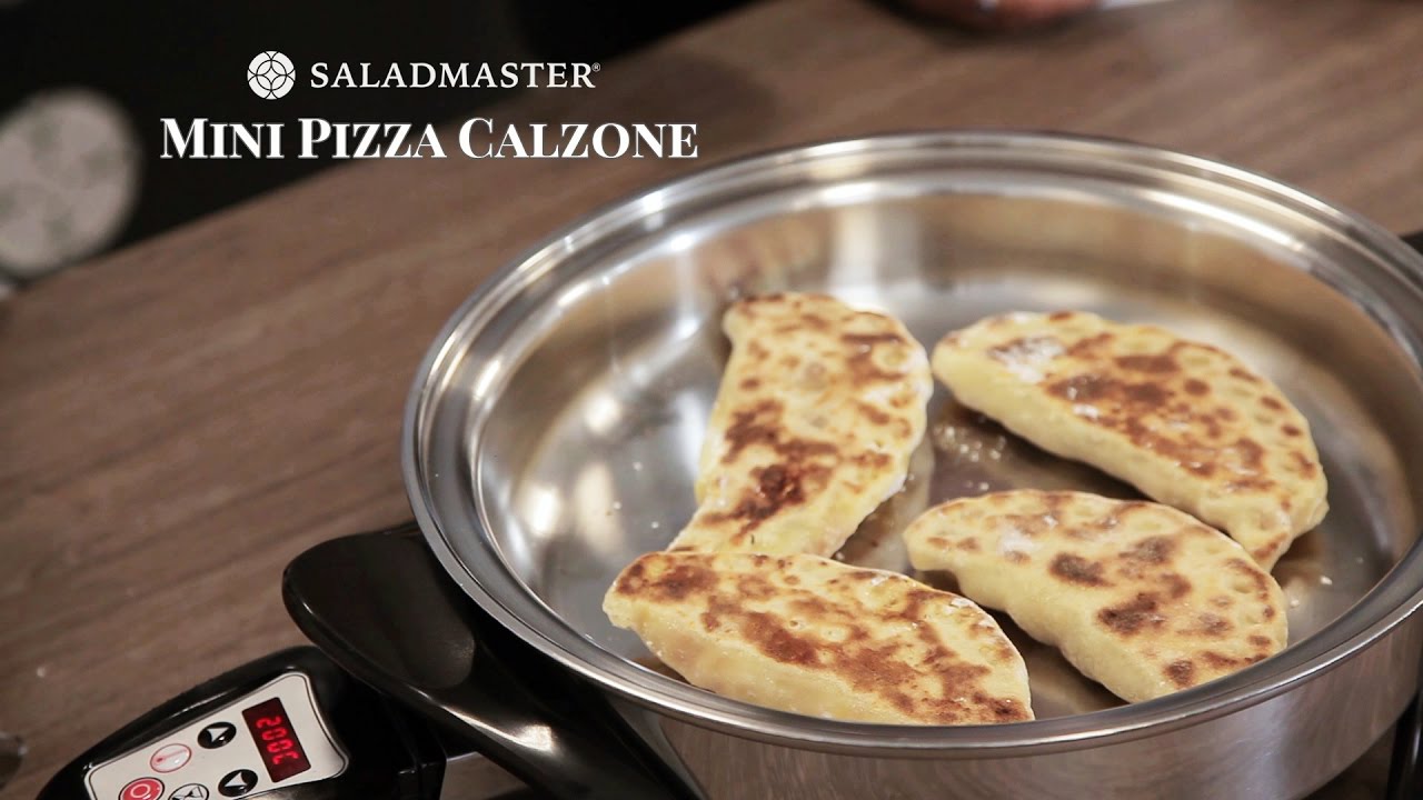 Mini Pizza Calzone - YouTube