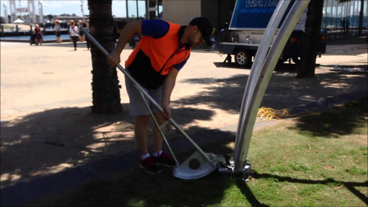 Using A Manual Peg Puller To Remove A Marquee Peg in 60 seconds (Wow ...