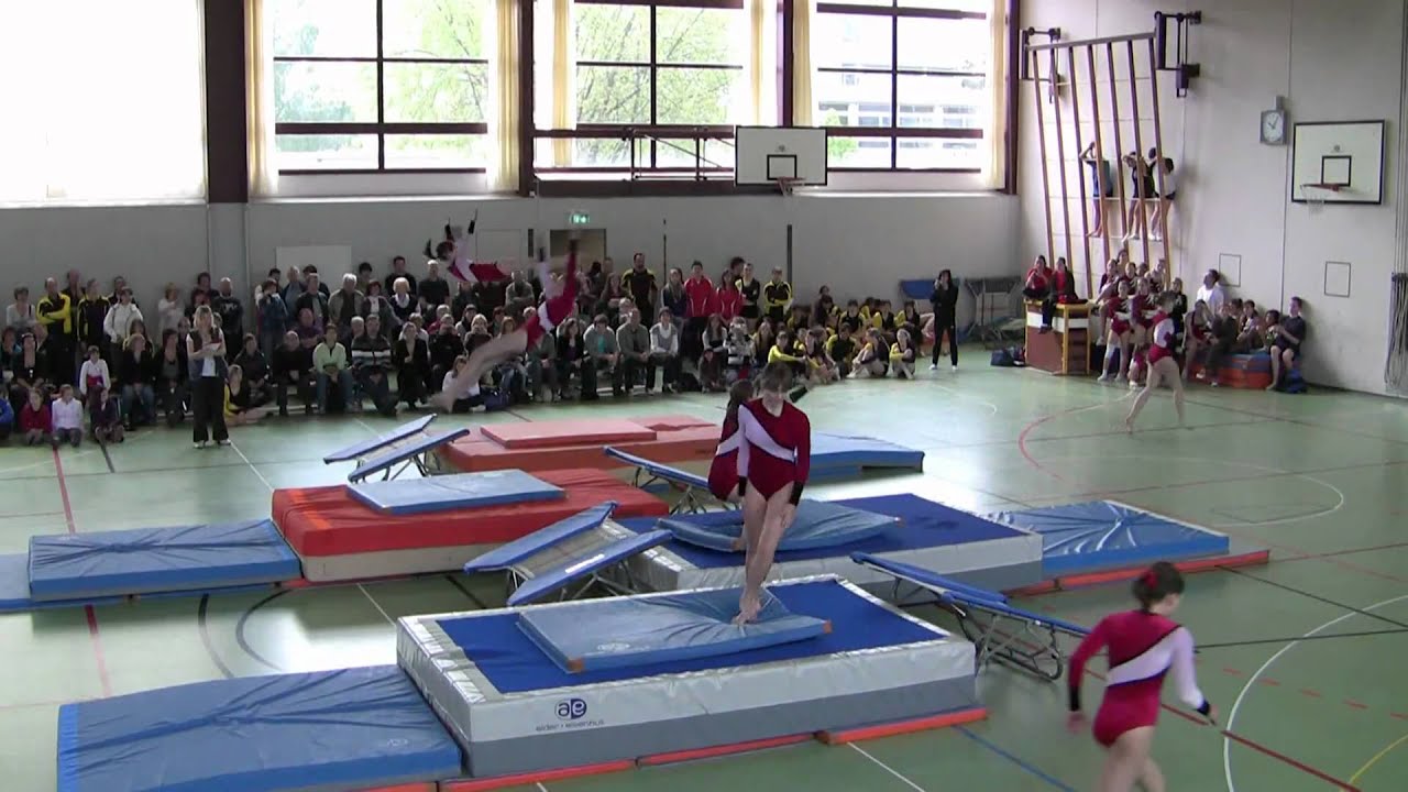 Saut agrès mixtes AGY Coupe des Bains 2010 - YouTube