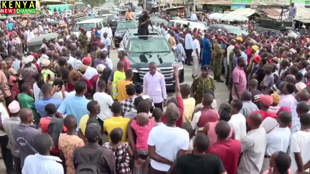 RUTO BLOCKED BY CROWD IN LIKONI - LISTEN WHAT HE SAID ABOUT RAILA - YouTube