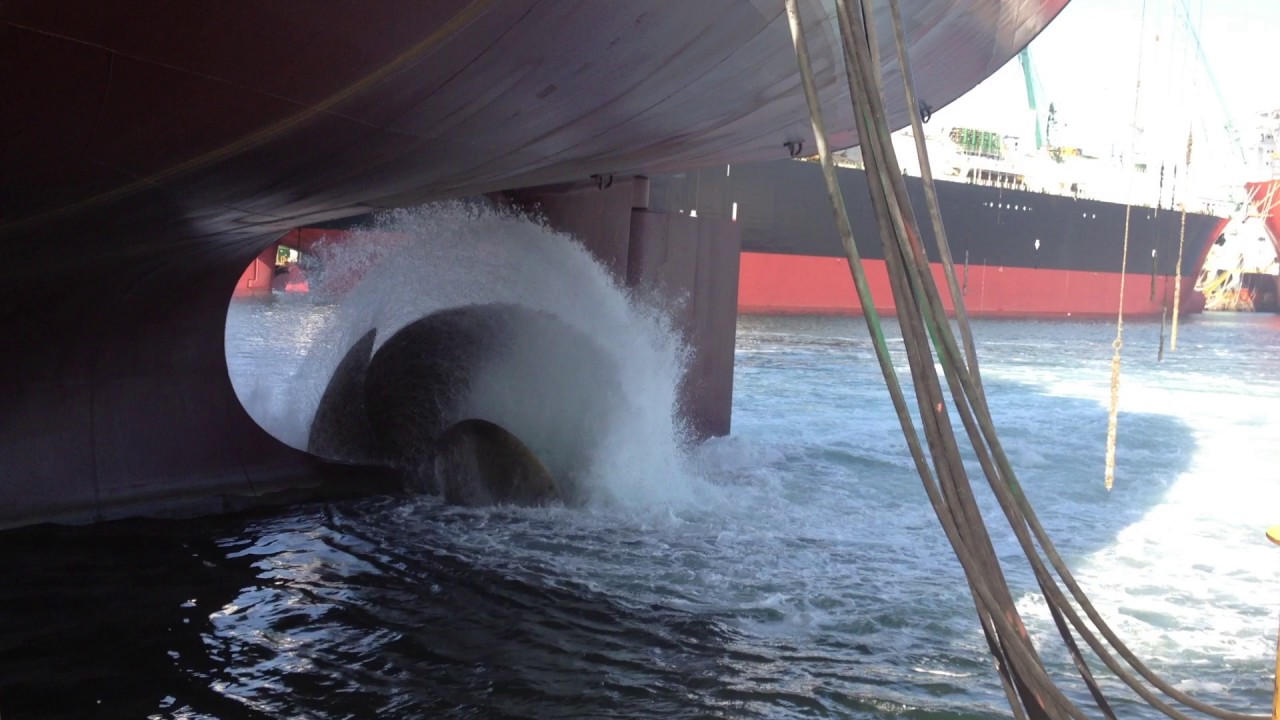 Gaslog Propeller Testing On An Lngc Youtube