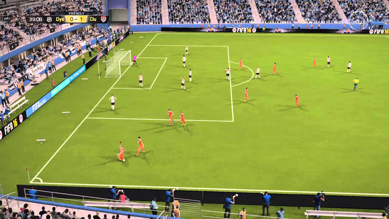 Fifa 16 | Rakatic Volley - YouTube