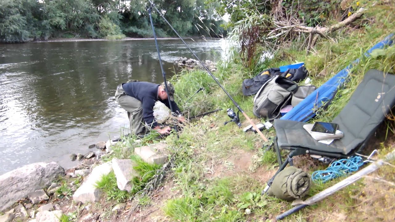 Huntsham Bridge, River Wye 13-9-13 - YouTube