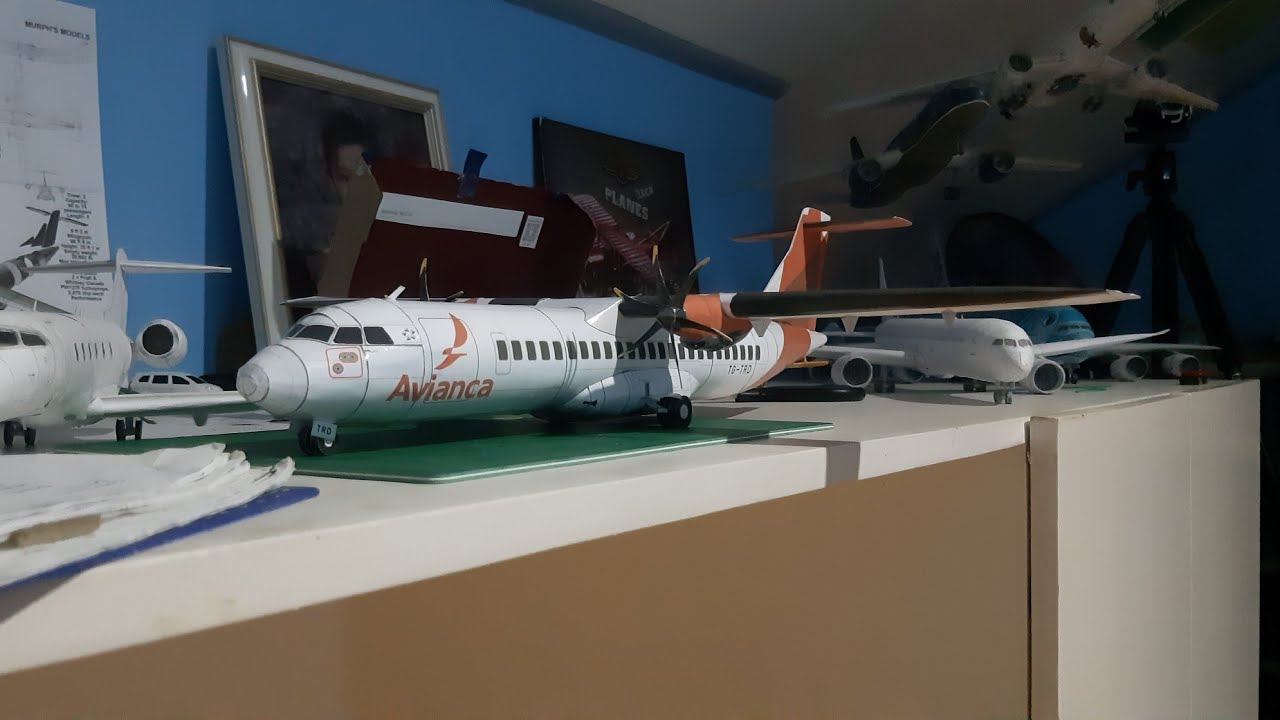 ATR 72-600, Avianca | Murph's Models Paper Model - YouTube
