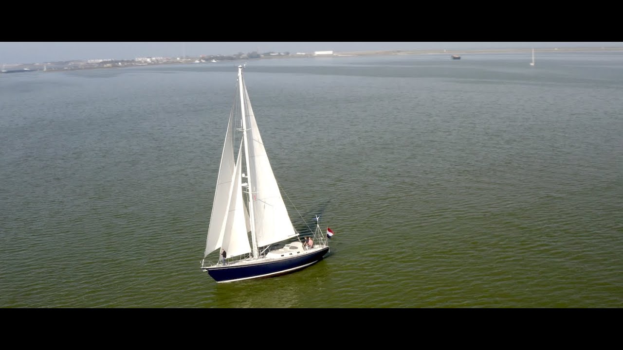 Hutting 45: Interior & Sailing Shoot - YouTube