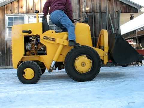 Hough Model HA Payloader Start and Run on a Cold Day - YouTube