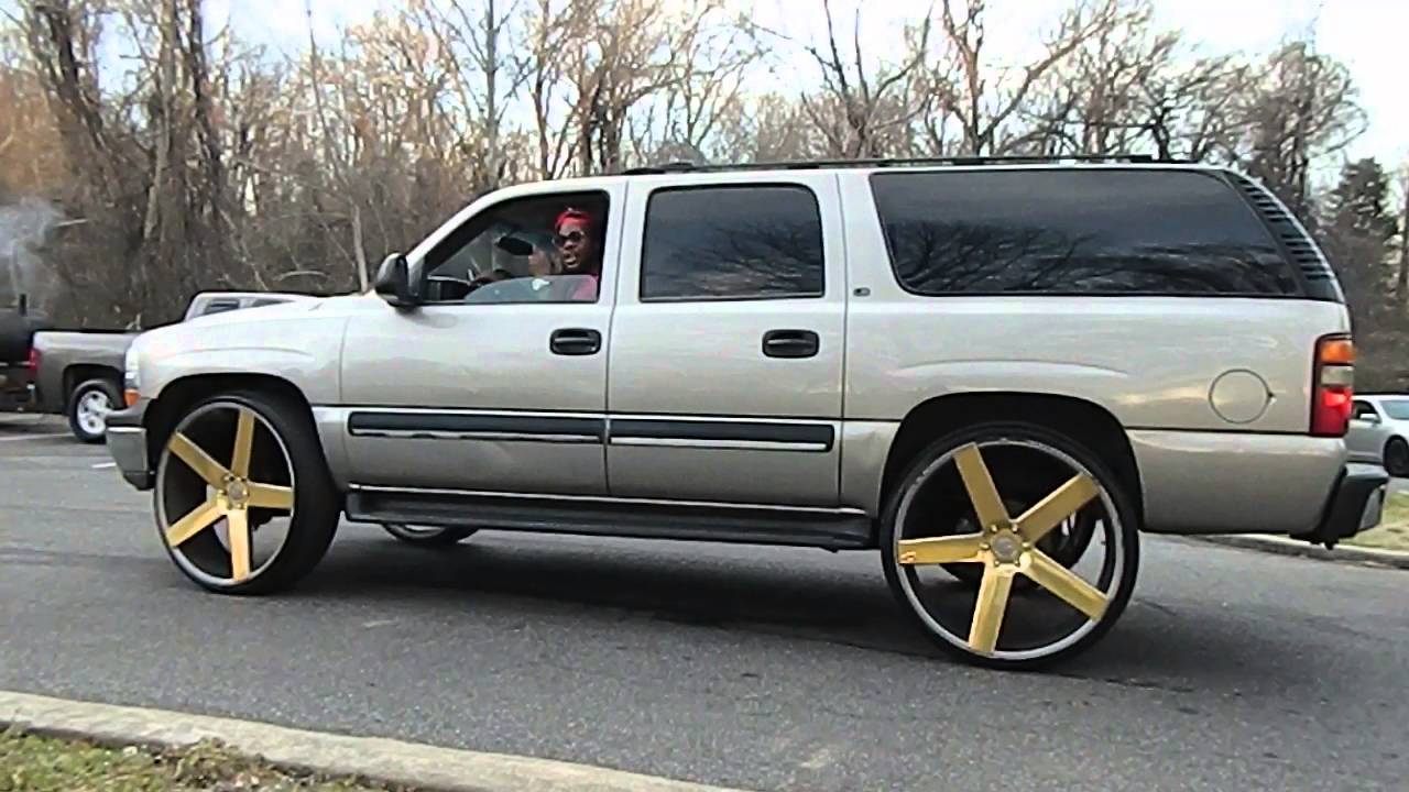 Chevy Suburban on 30" Gold Dub Ballers at Mlk Park - YouTube