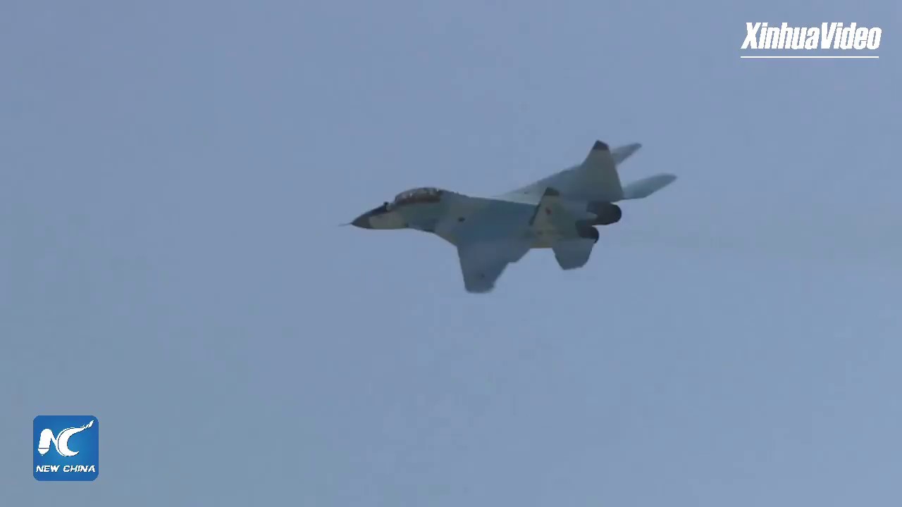 2017 MAKS air show kicks off near Moscow - YouTube