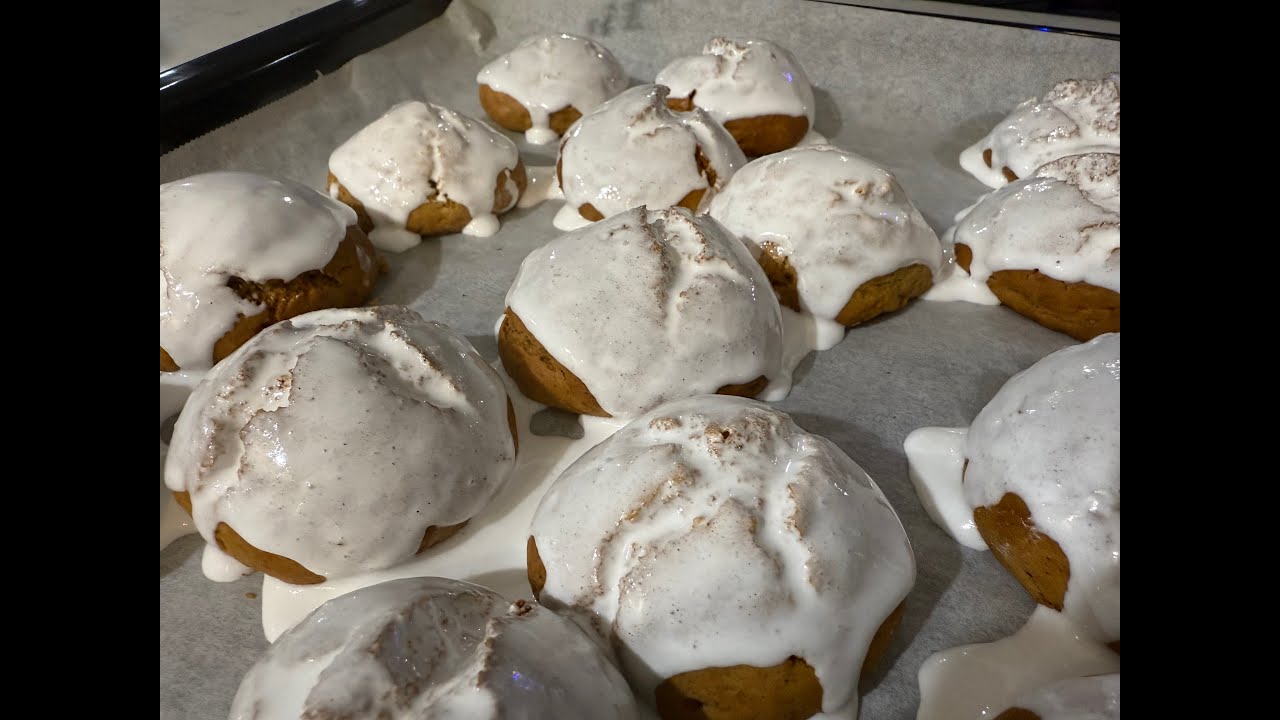 This Gingerbread Recipe Is Pure Christmas - YouTube