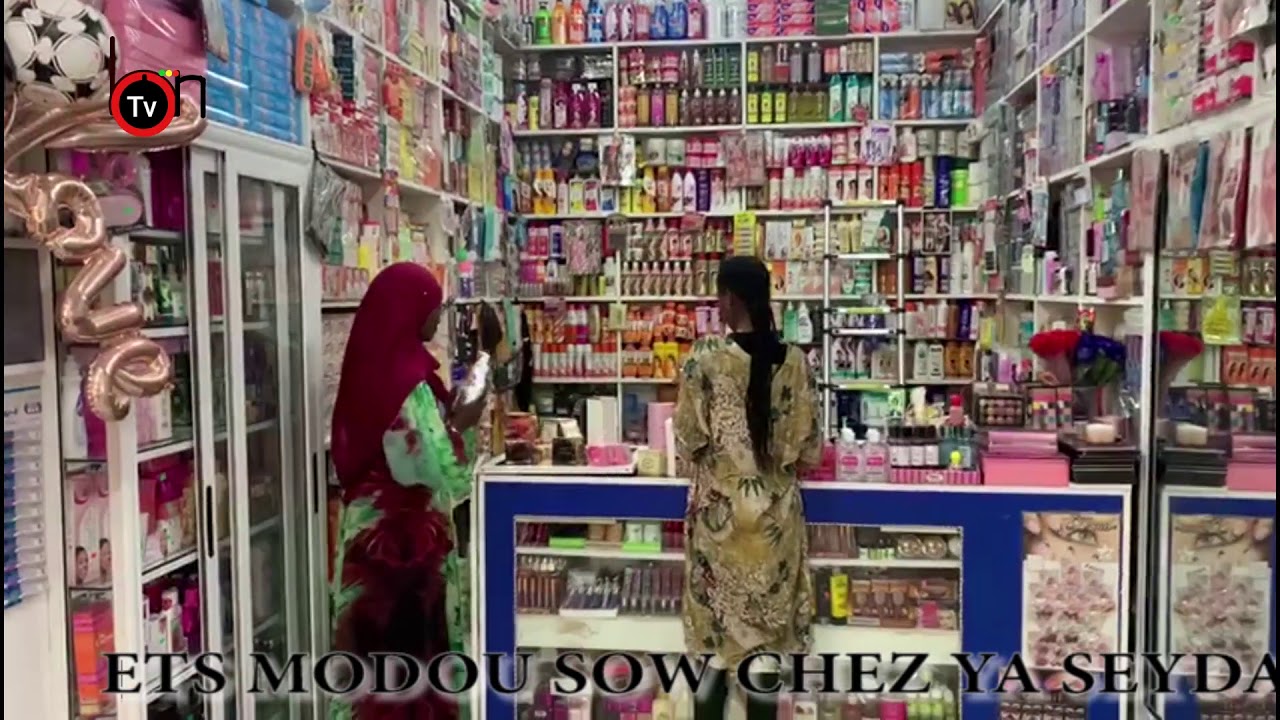 ETS MODOU SOW CHEZ YA SEYDA - YouTube