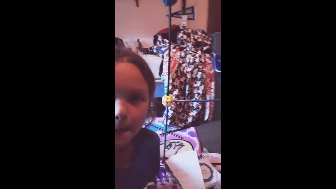 Fart with my best friend she is awesome - YouTube