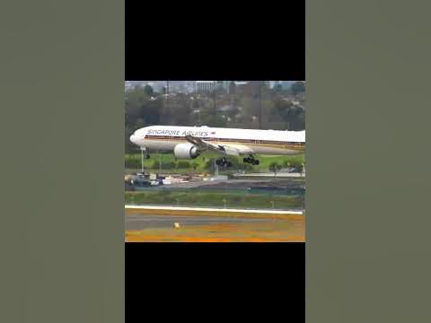 Singapore Airlines Boeing 777-300ER Arrival into Los Angeles [KLAX/LAX ...