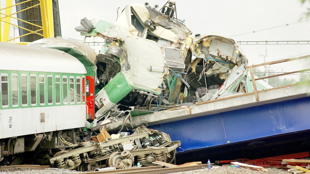 Top Deadliest Train Disasters in History - YouTube