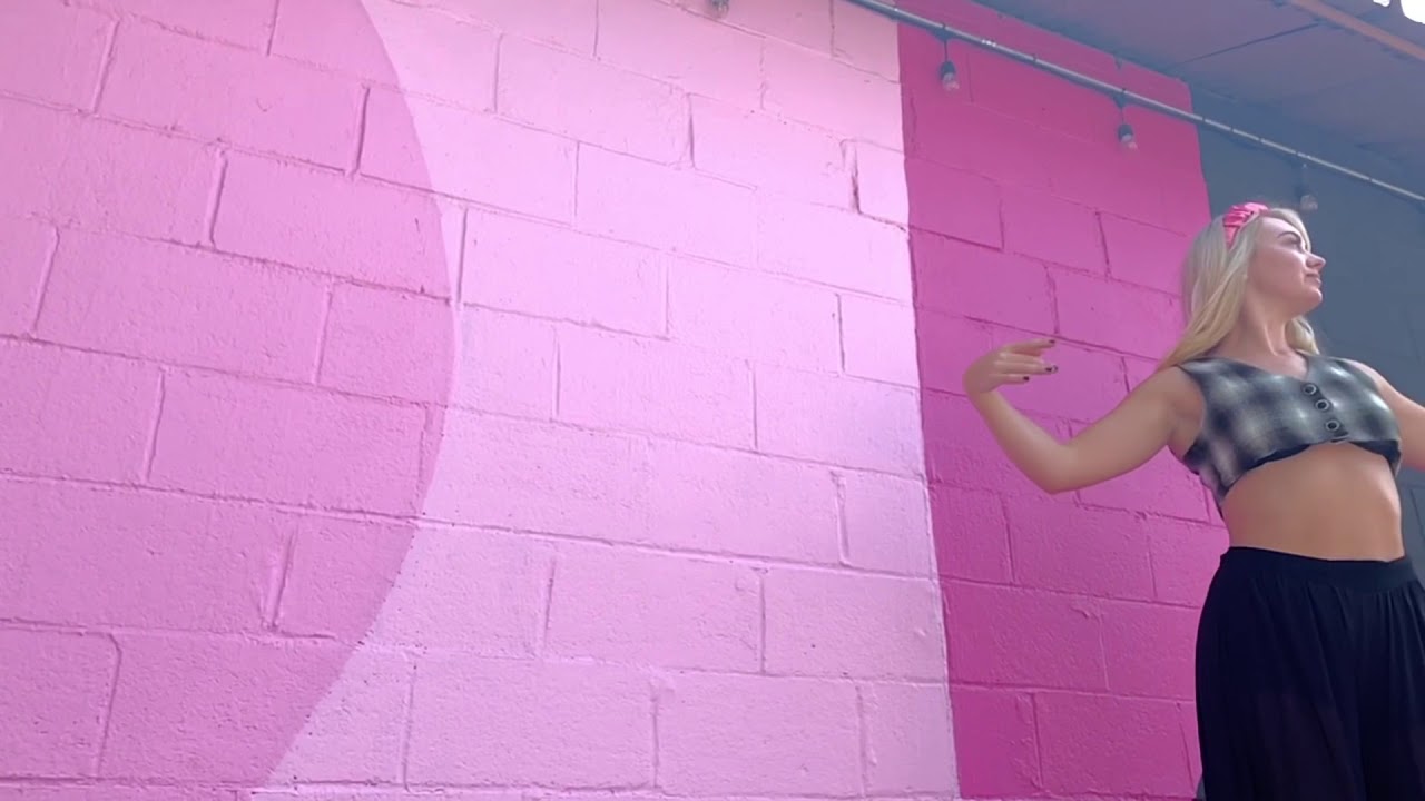 Talynn captures grace - YouTube