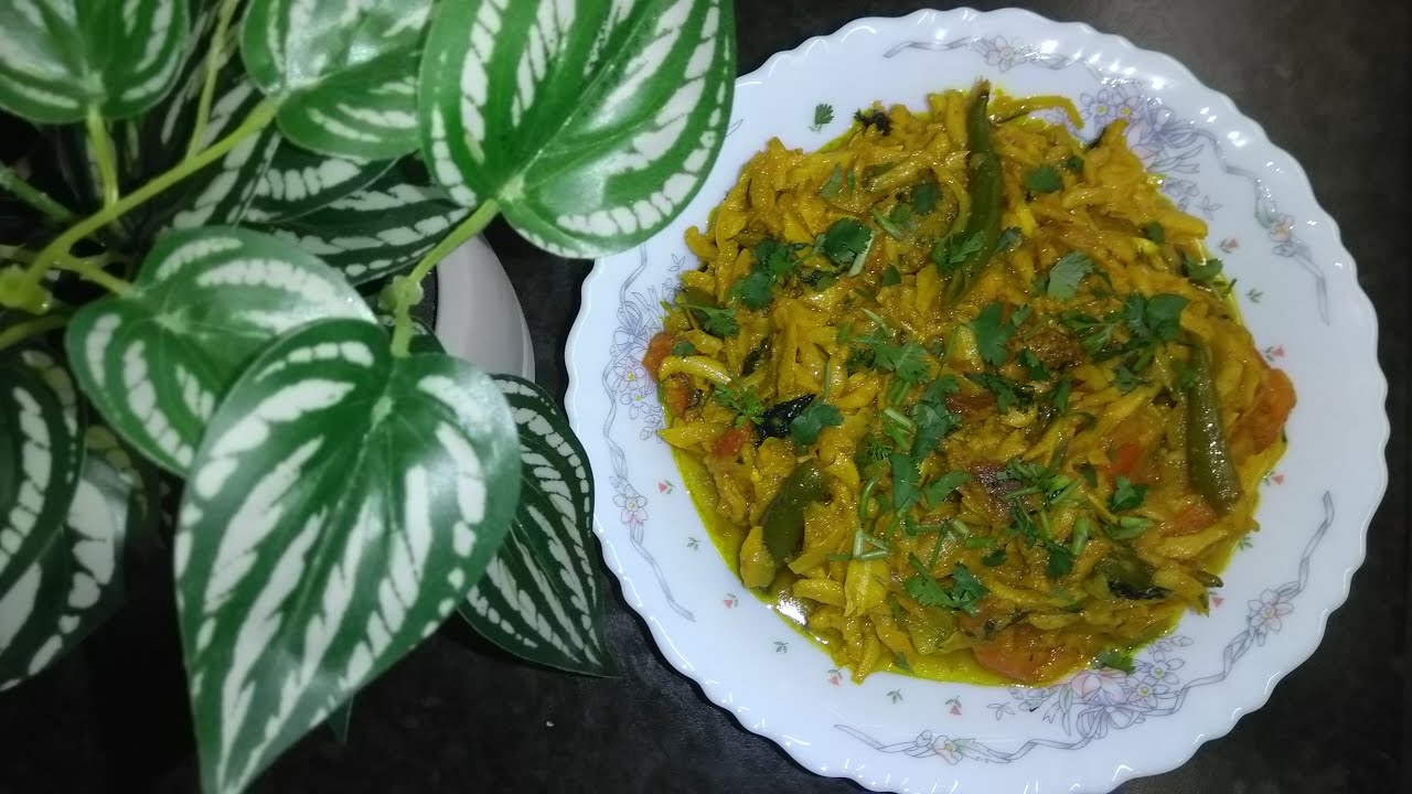 Kachki River Sprat Fish Curry Recipe ছোট মাছ বা কাচঁকি মাছের চড়চড়ি ...