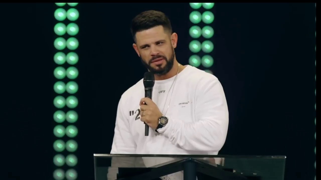 When The Battle Chooses You | Pastor Steven Furtick - YouTube