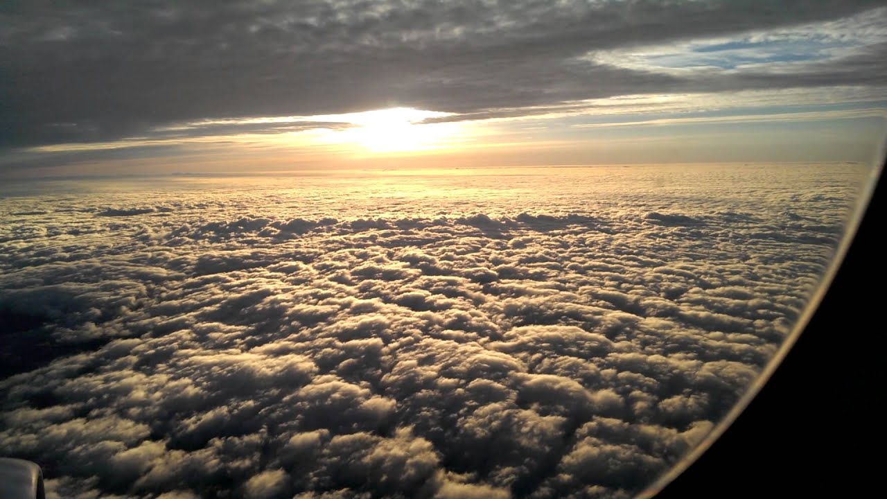 Sata Internacional A310 view over the Atlantic - YouTube