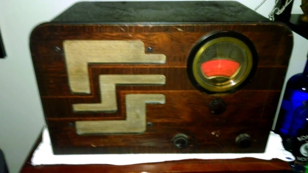 Philco 38-62 - YouTube