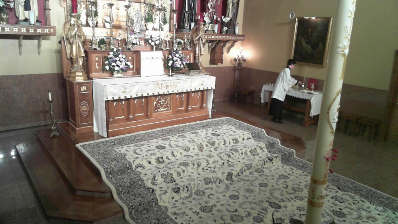 St. Gertrude the Great Church - 7:30 am Low Mass - YouTube