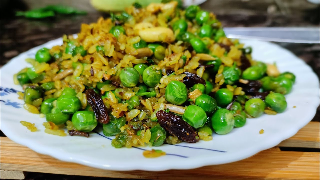 Green chuda matar recipe by Manya kitchen and daily vlog . - YouTube