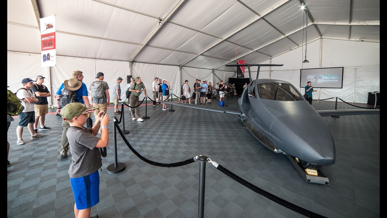 AirVenture 2018 Samson Switchblade Flying Sports Car - YouTube