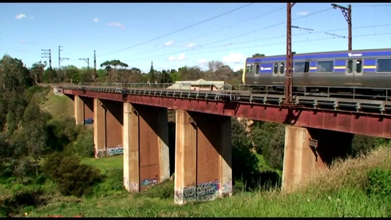 Trains and Bridges - Darebin Creek - YouTube