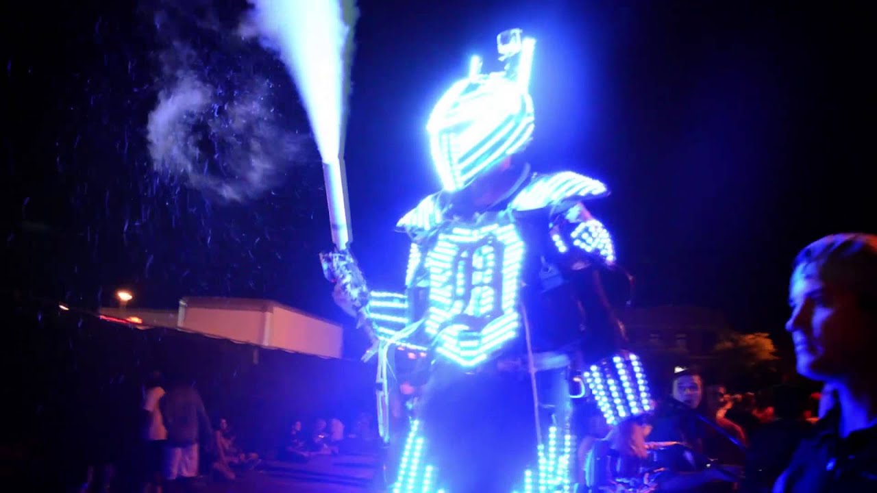 Walk Through the Block Party [Mad Decent Block Party, Detroit 9/6 ...